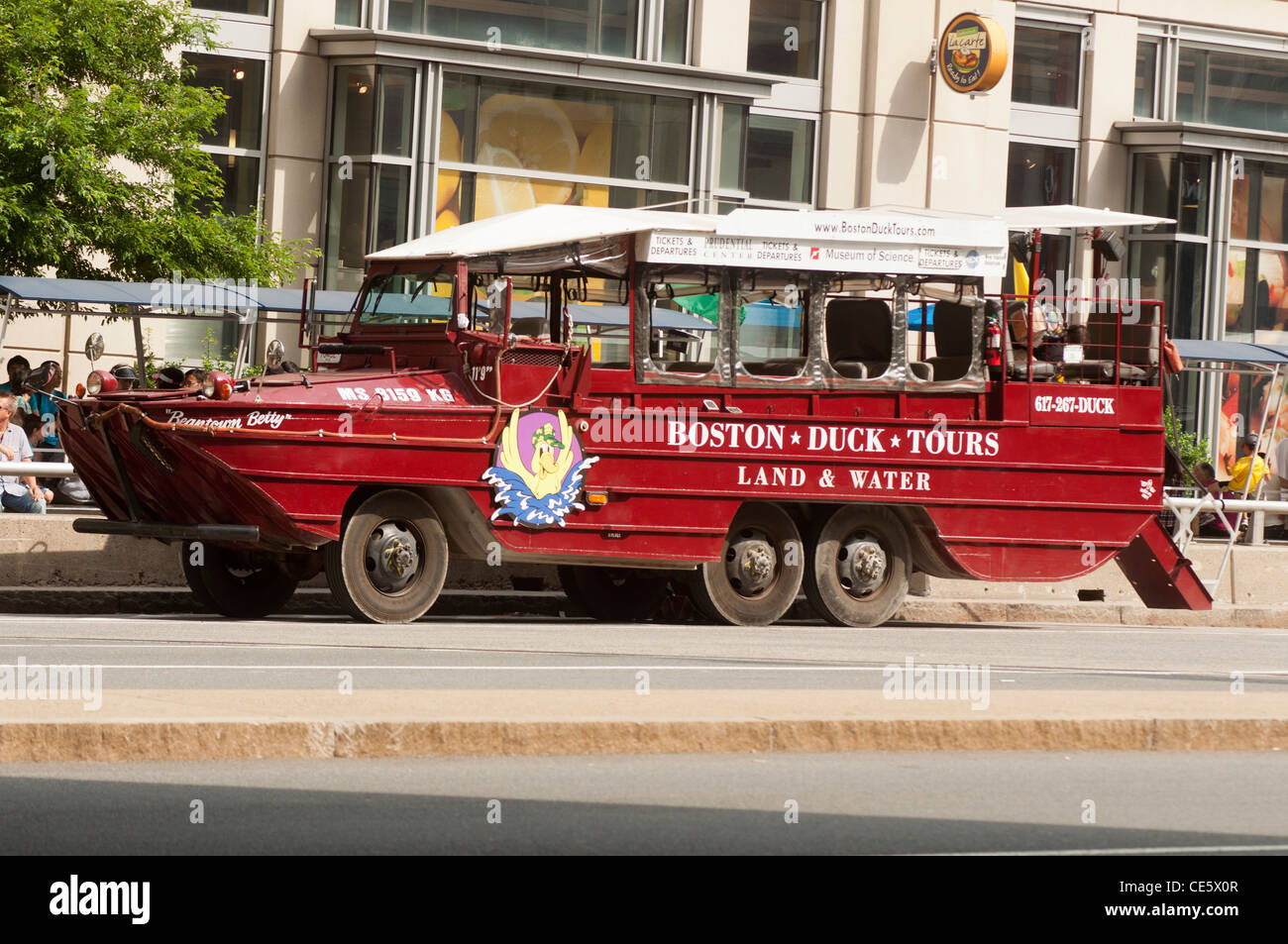 Boston duck tour land and water boat truck Banque de photographies et d ...