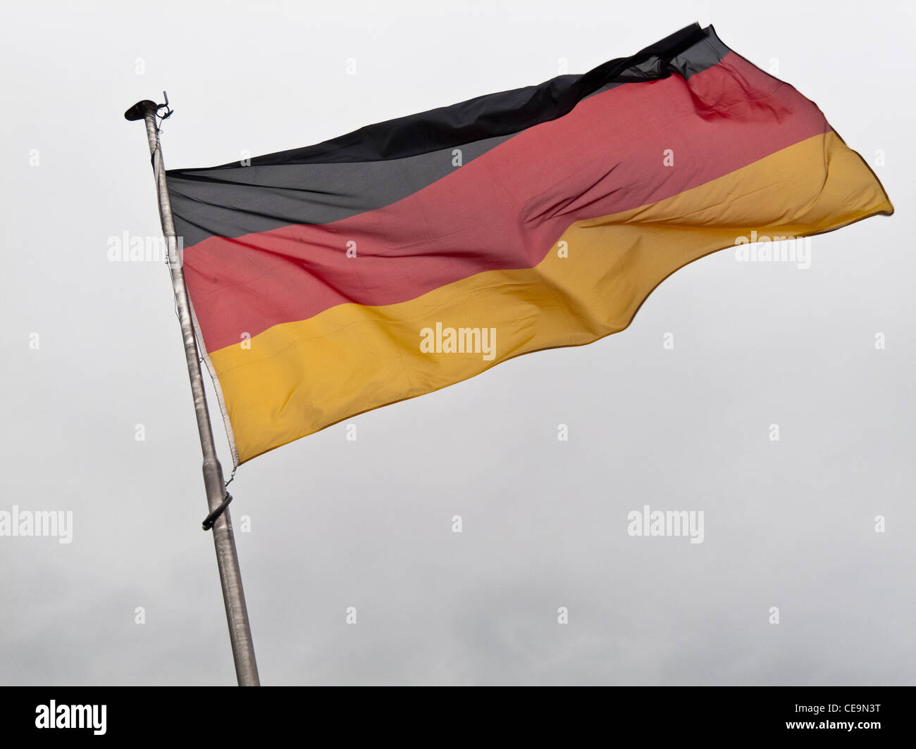 Bdr drapeau allemand allemagne noir jaune drapeau national rouge vent ...