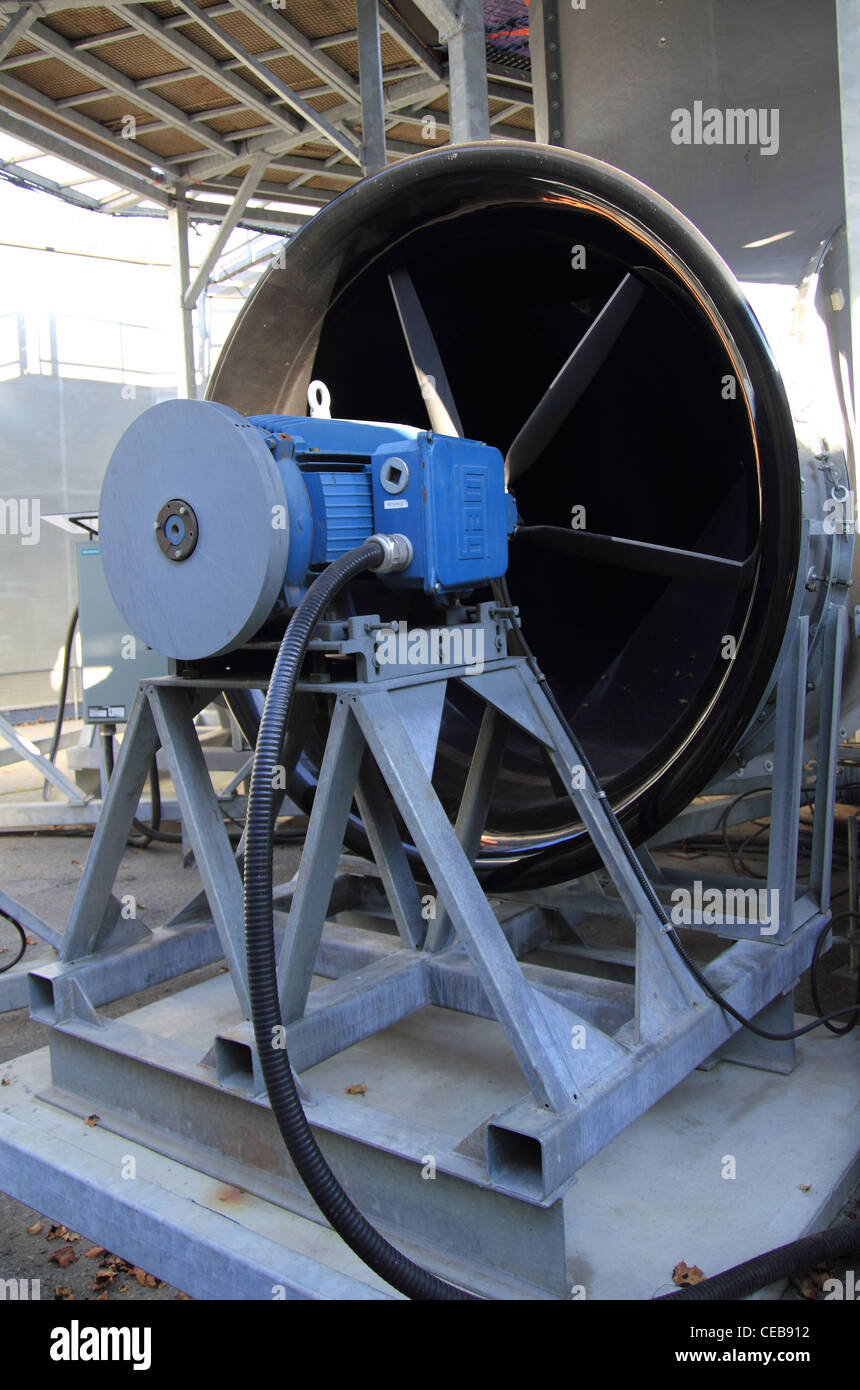 Invention de la machine volante Banque de photographies et d’images à ...