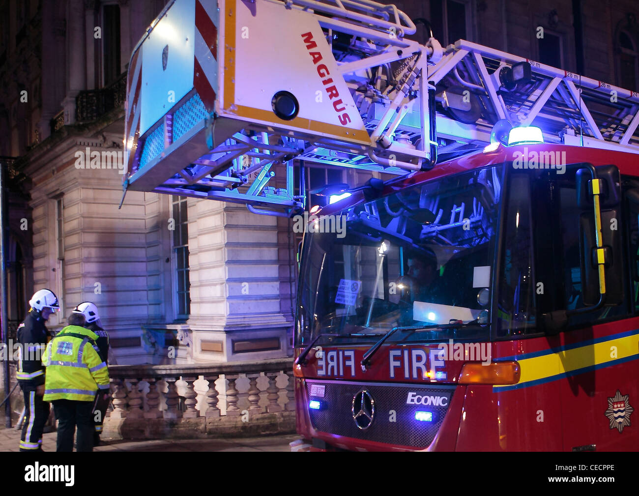 Le LFB Mercedes Econic ALP (Soho) fire station Photo Stock - Alamy
