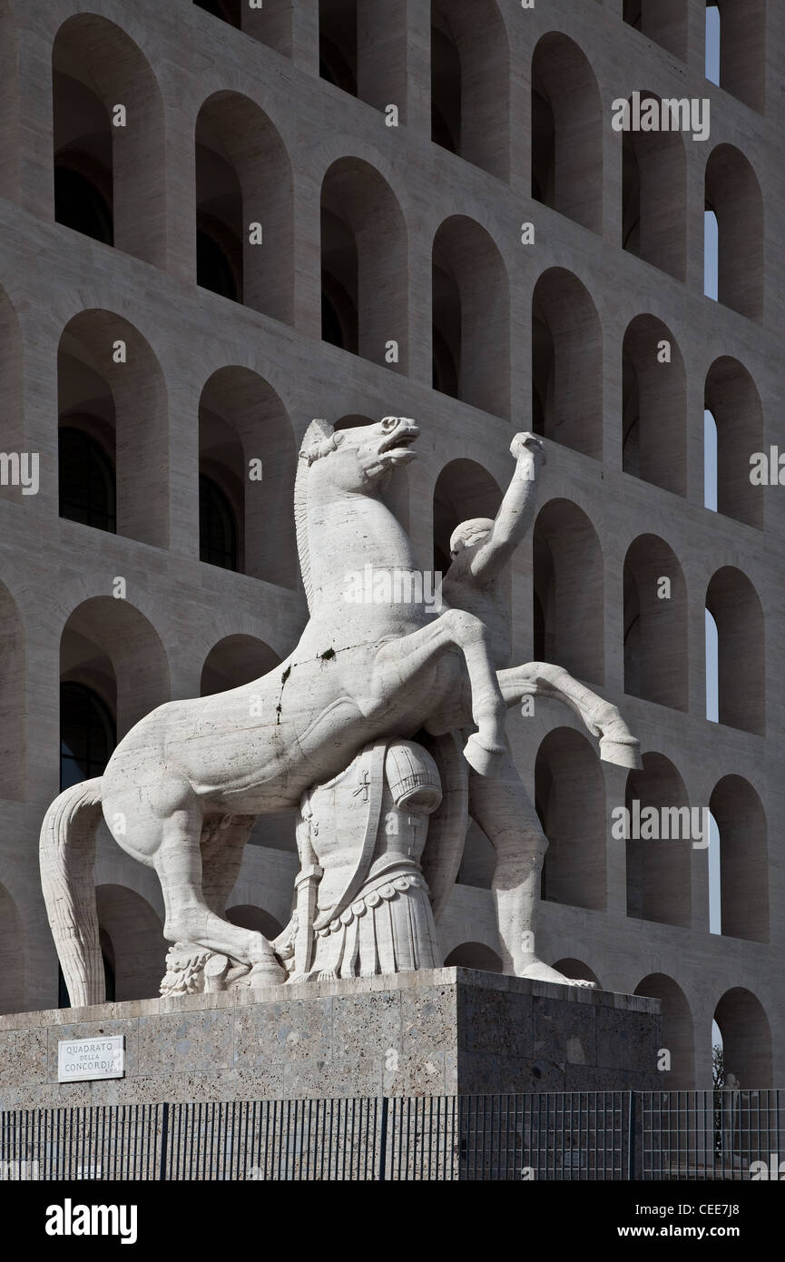 Architekt mario romano Banque de photographies et d’images à haute ...