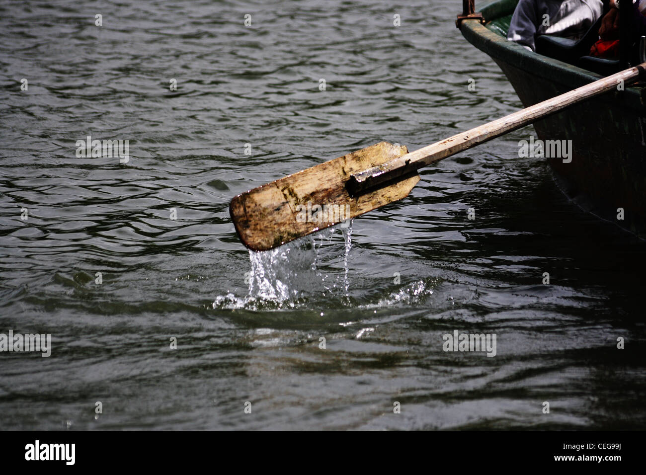 Rame de bateau Banque de photographies et d’images à haute résolution ...