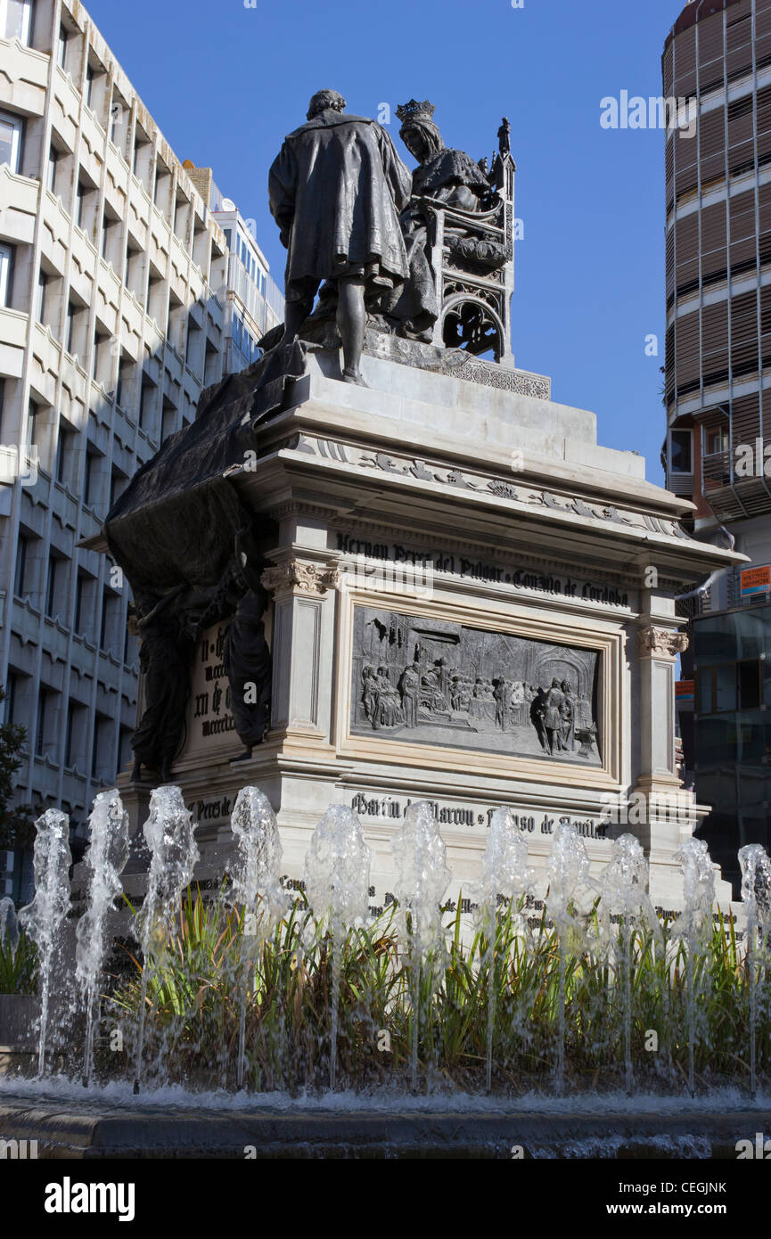 Monument à Ferdinand et Isabelle, la Plaza Isabel la Catolica, Grenade ...
