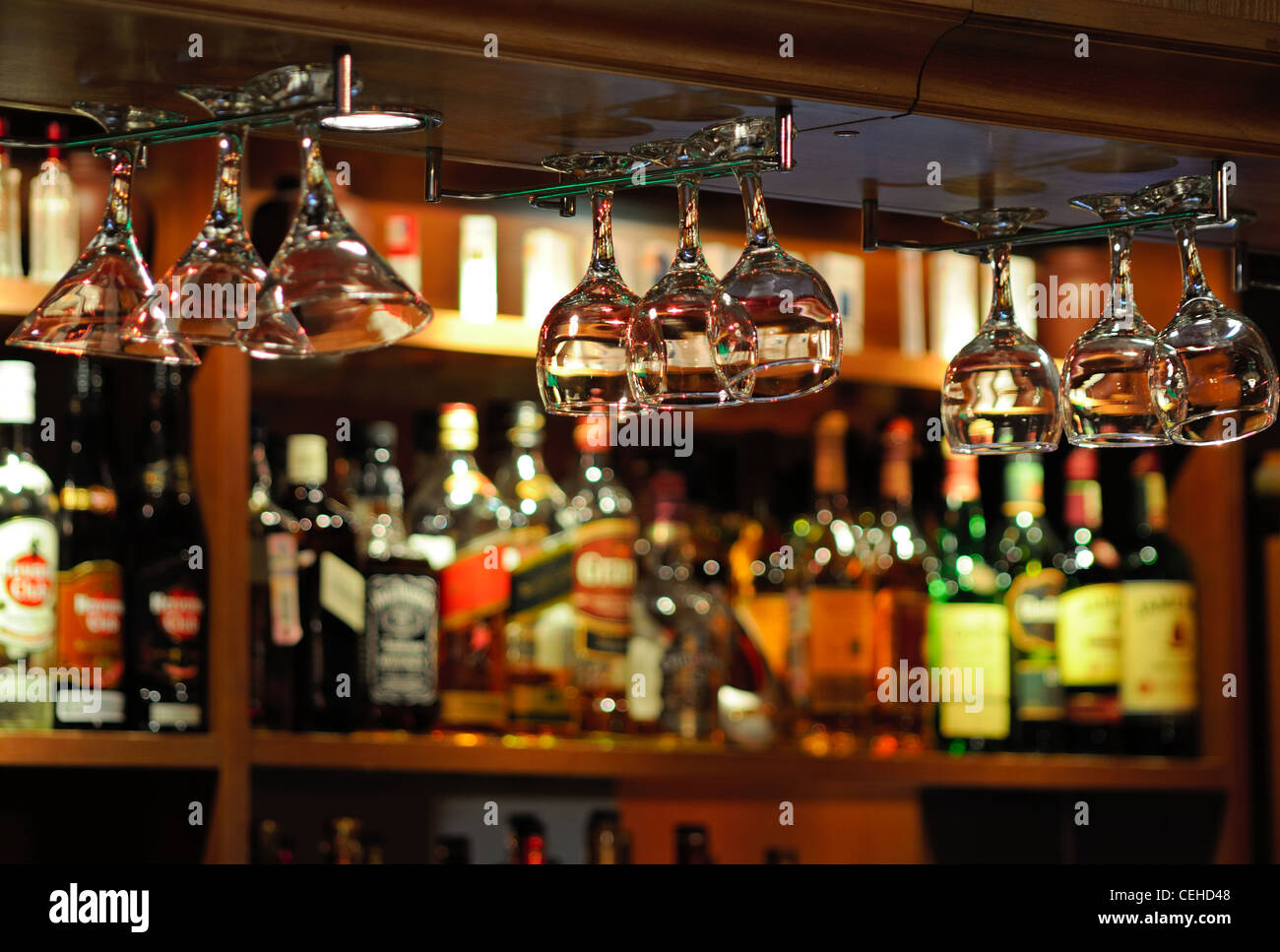 Boissons alcoolisées fortes dures Banque de photographies et d’images à ...