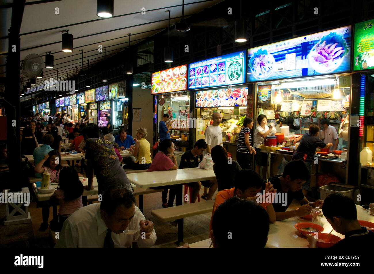 Newton circus Banque de photographies et d’images à haute résolution ...