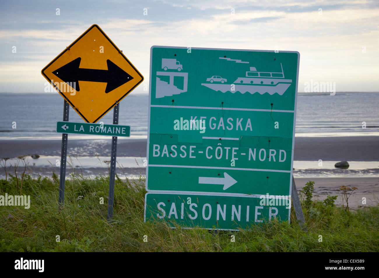 Panneau de signalisation du québec Banque de photographies et d’images ...