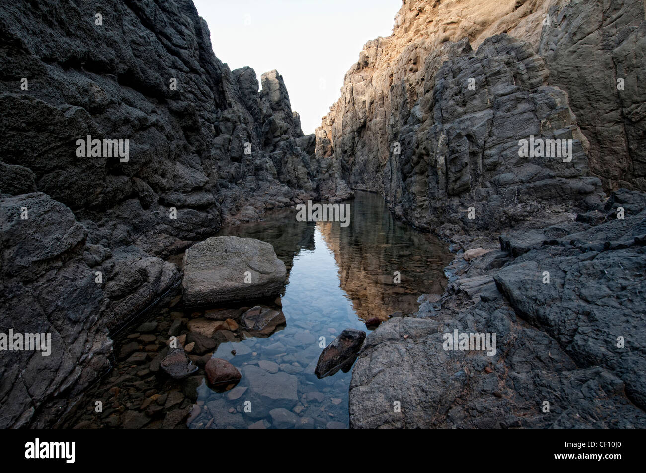 Rochers volcaniques Banque de photographies et d’images à haute ...