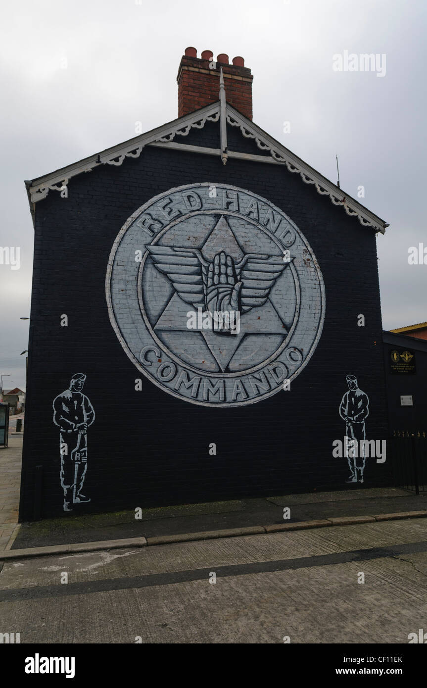 Red hand commando Banque de photographies et d’images à haute ...