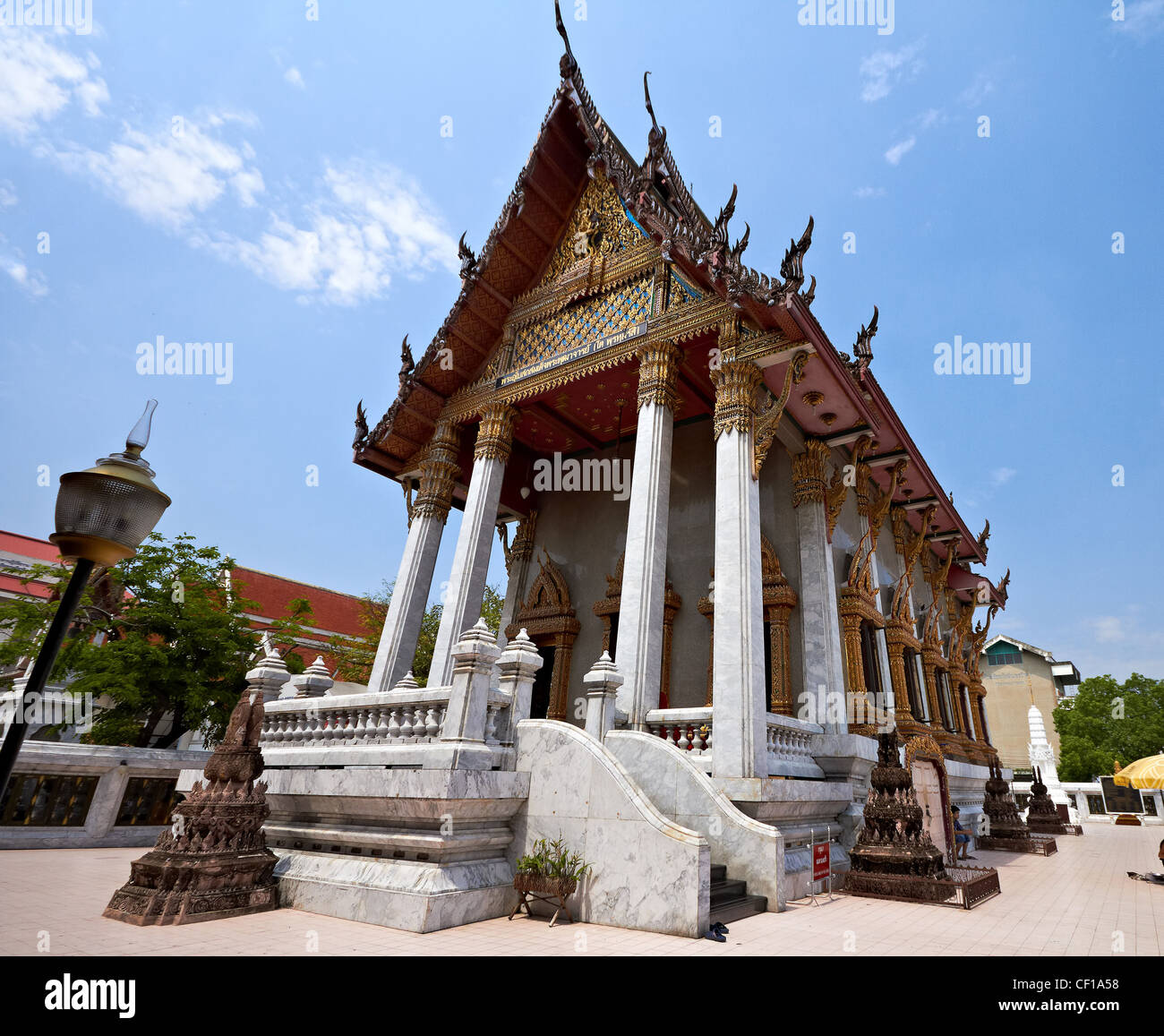 Wat intharawihan temple bangkok Banque de photographies et d’images à ...