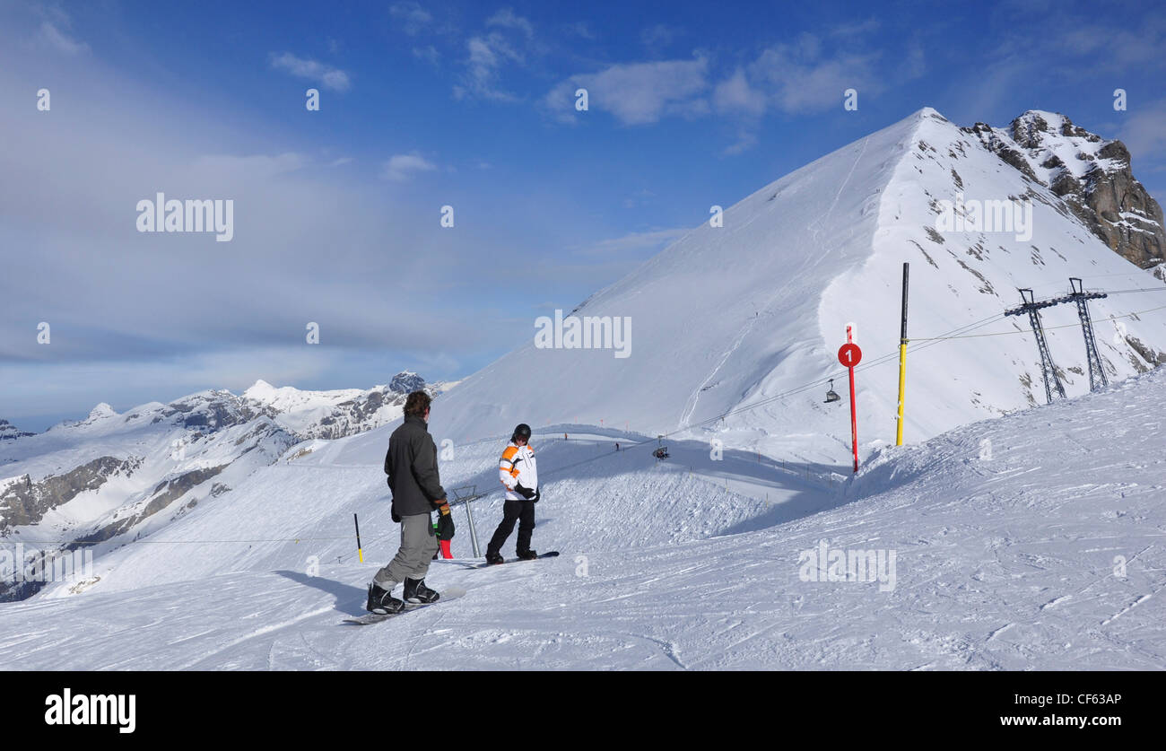 Grimper le titlis Banque de photographies et d’images à haute ...