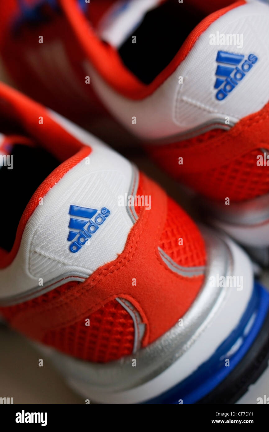 Formation adidas Banque de photographies et d’images à haute résolution ...