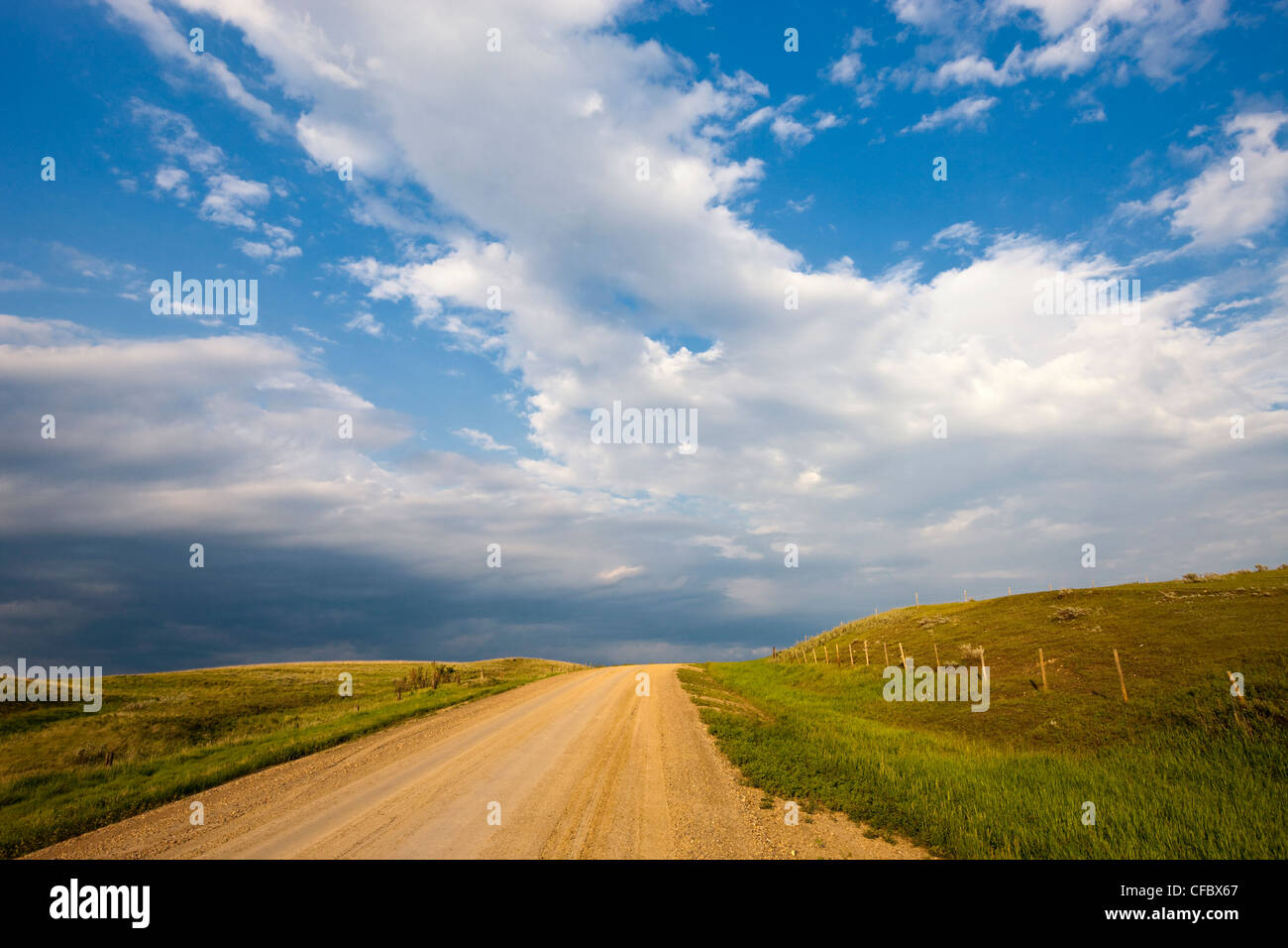 Chemin De Terre Battue Banque d'image et photos - Alamy