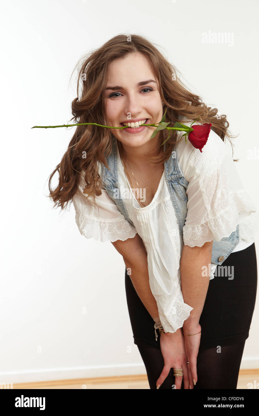 Rose dans la bouche Banque de photographies et d’images à haute ...