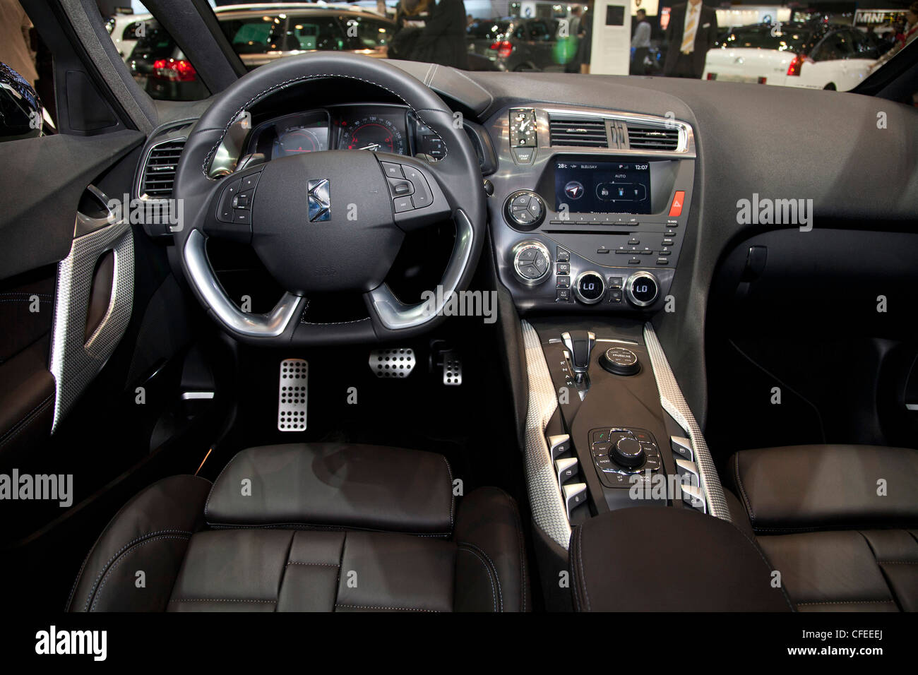 Citroen ds5 Banque de photographies et d’images à haute résolution - Alamy