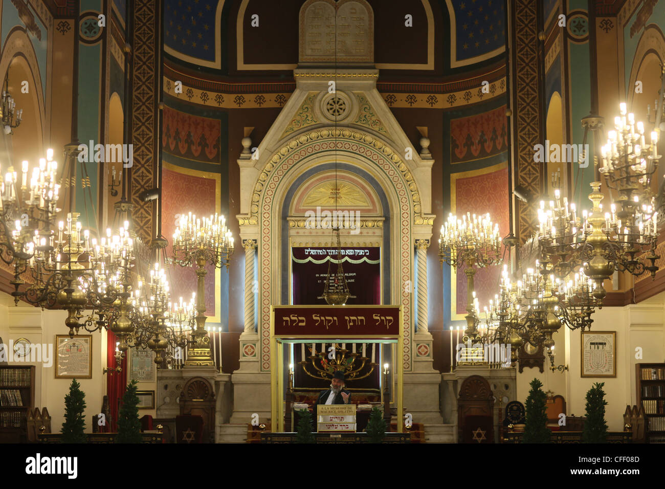 Paris la synagogue Banque de photographies et d’images à haute ...