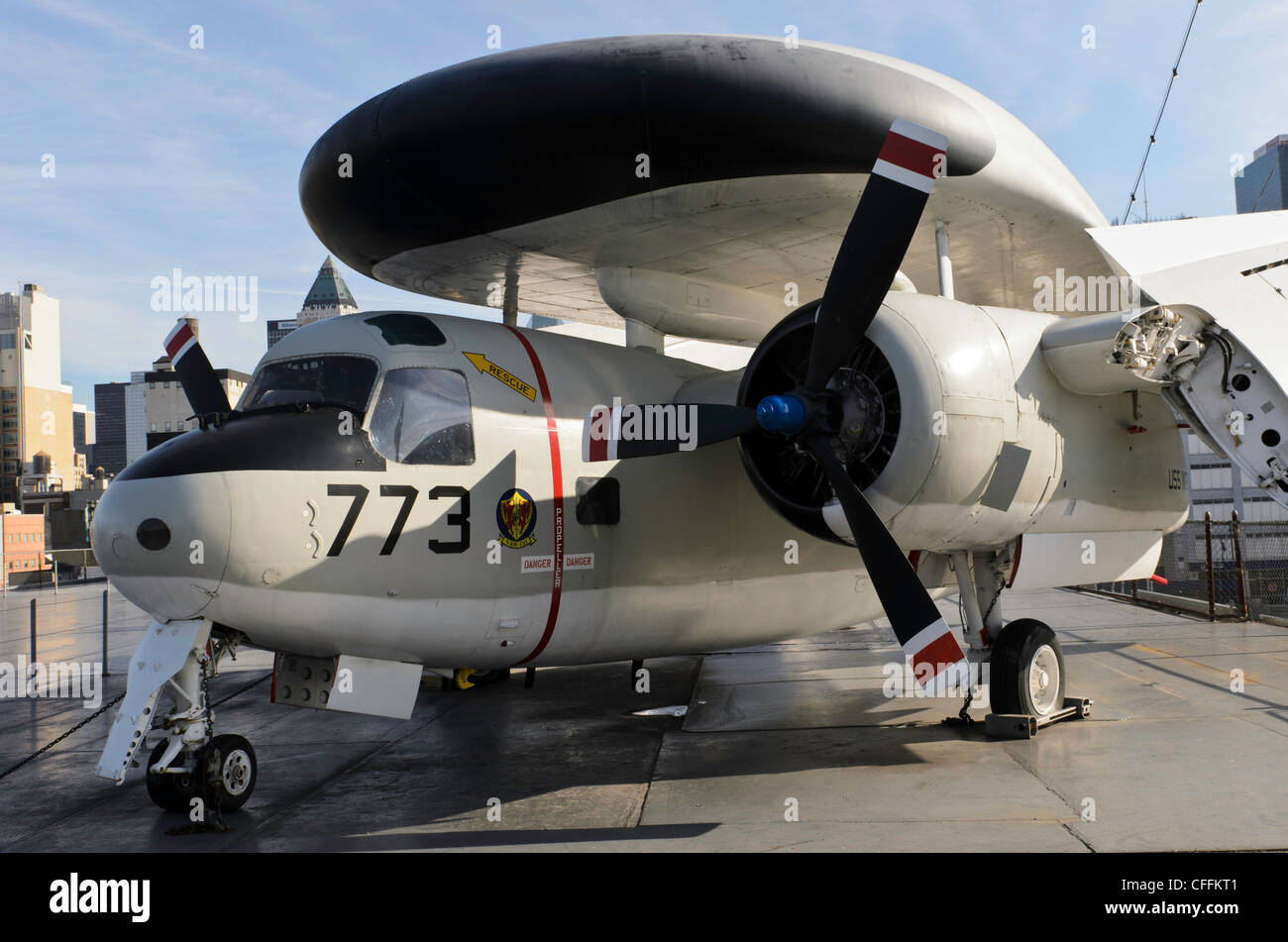 Grumman E-1B Tracer Photo Stock - Alamy