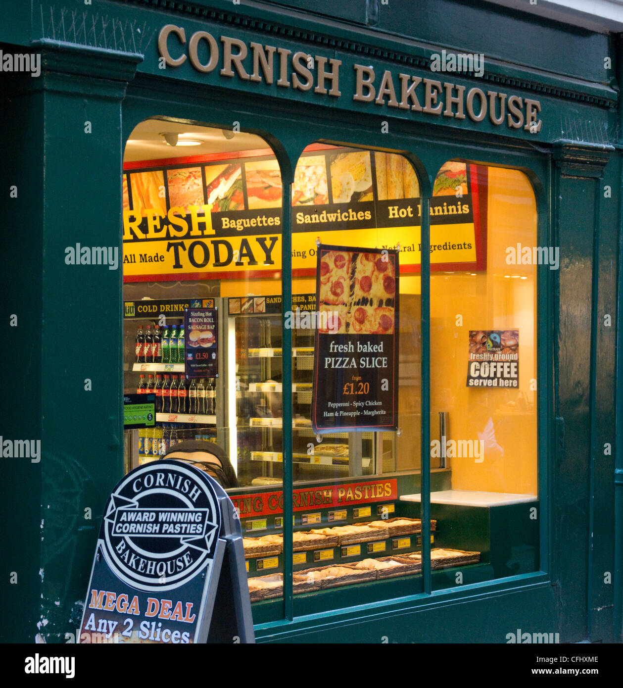 Cornish pasties england Banque de photographies et d’images à haute ...