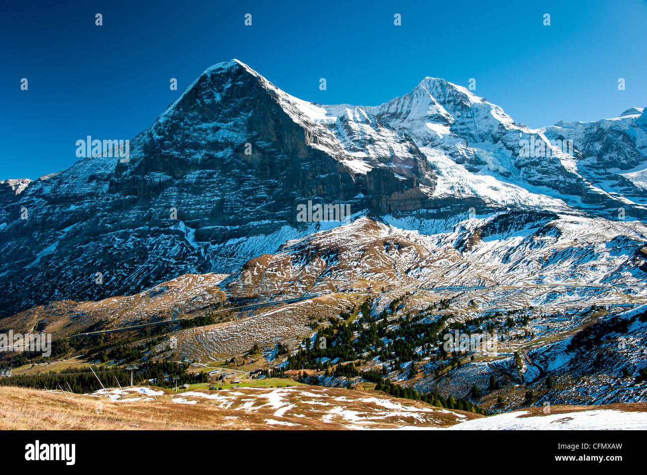 Grindelwald avec la montagne de l'eiger Banque d'image et photos - Alamy