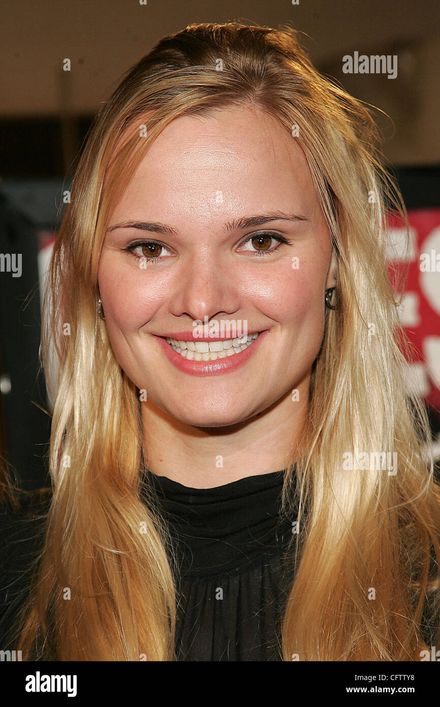 2007 press actress sierra edwards Banque de photographies et d’images à ...