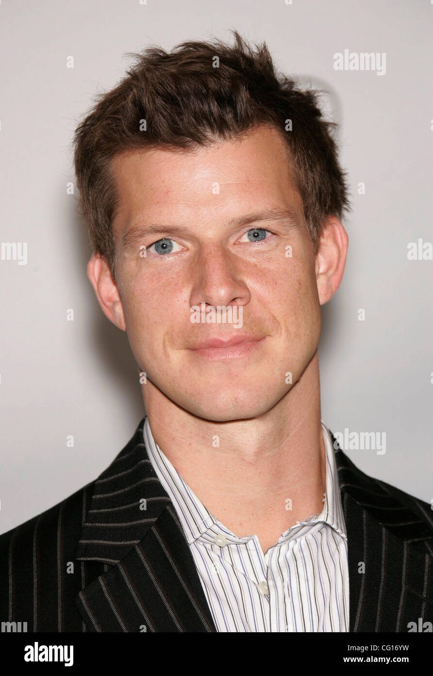 Jul 26, 2007 - Los Angeles, CA, USA - Eric MABIUS à l'ABC Summer press ...