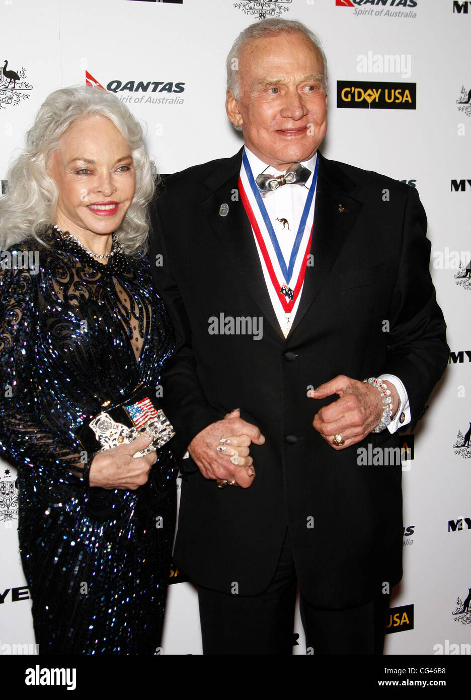 Buzz Aldrin et femme Lois Aldrine 2011 G'DAY USA Los Angeles gala ...