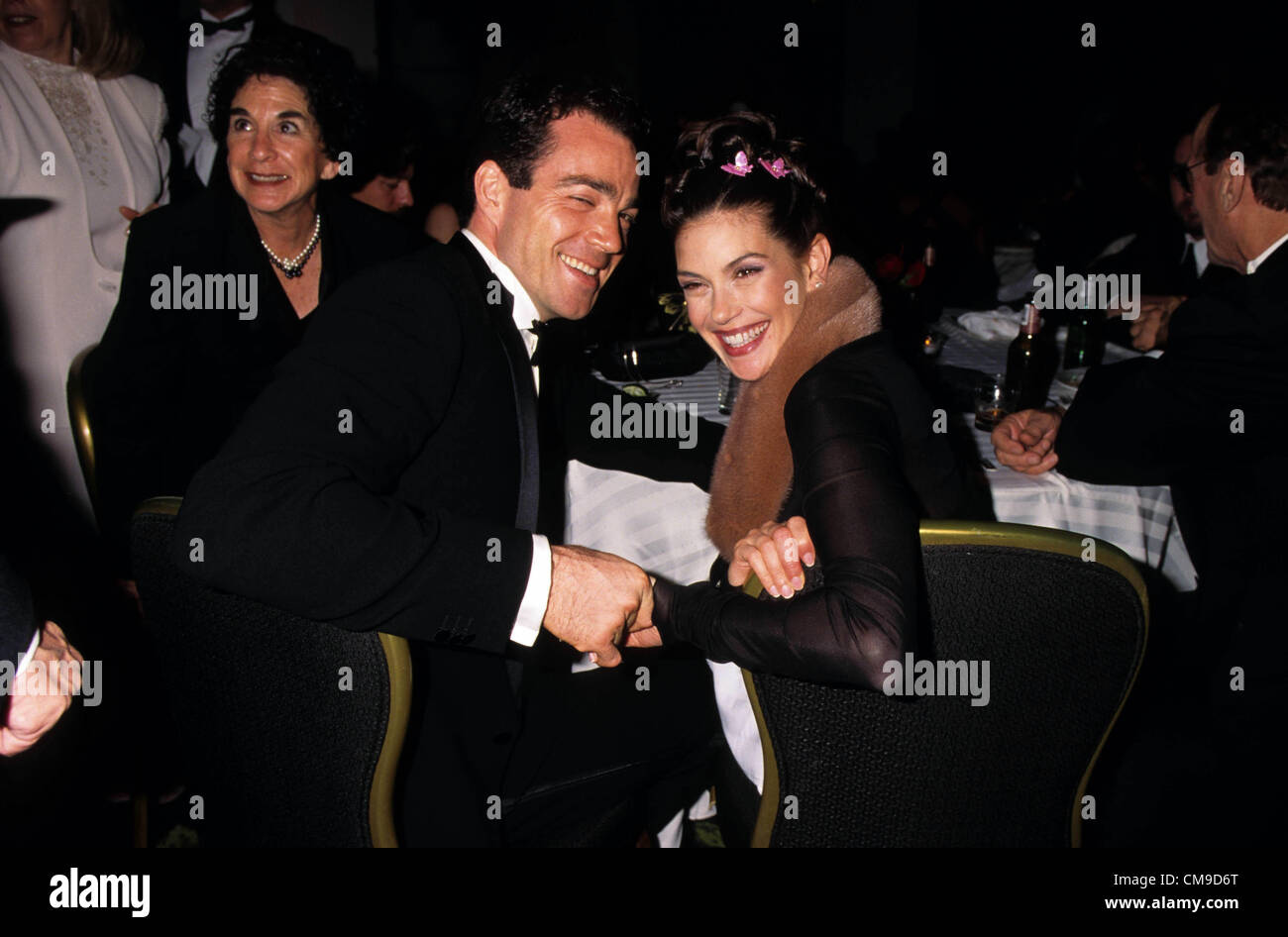 Jon tenney and teri hatcher Banque de photographies et d’images à haute ...