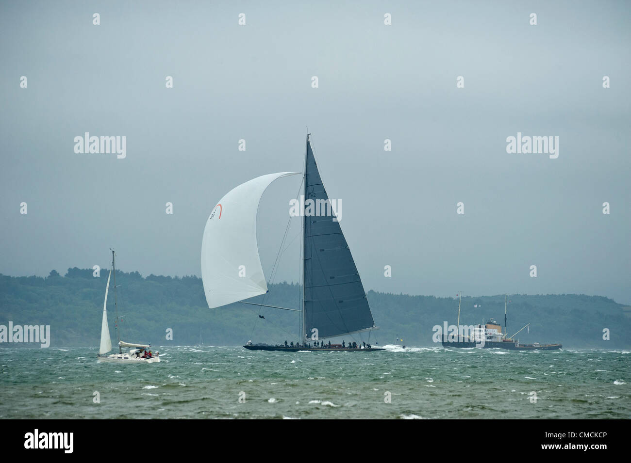 Rainbow j class regatta Banque de photographies et d’images à haute ...