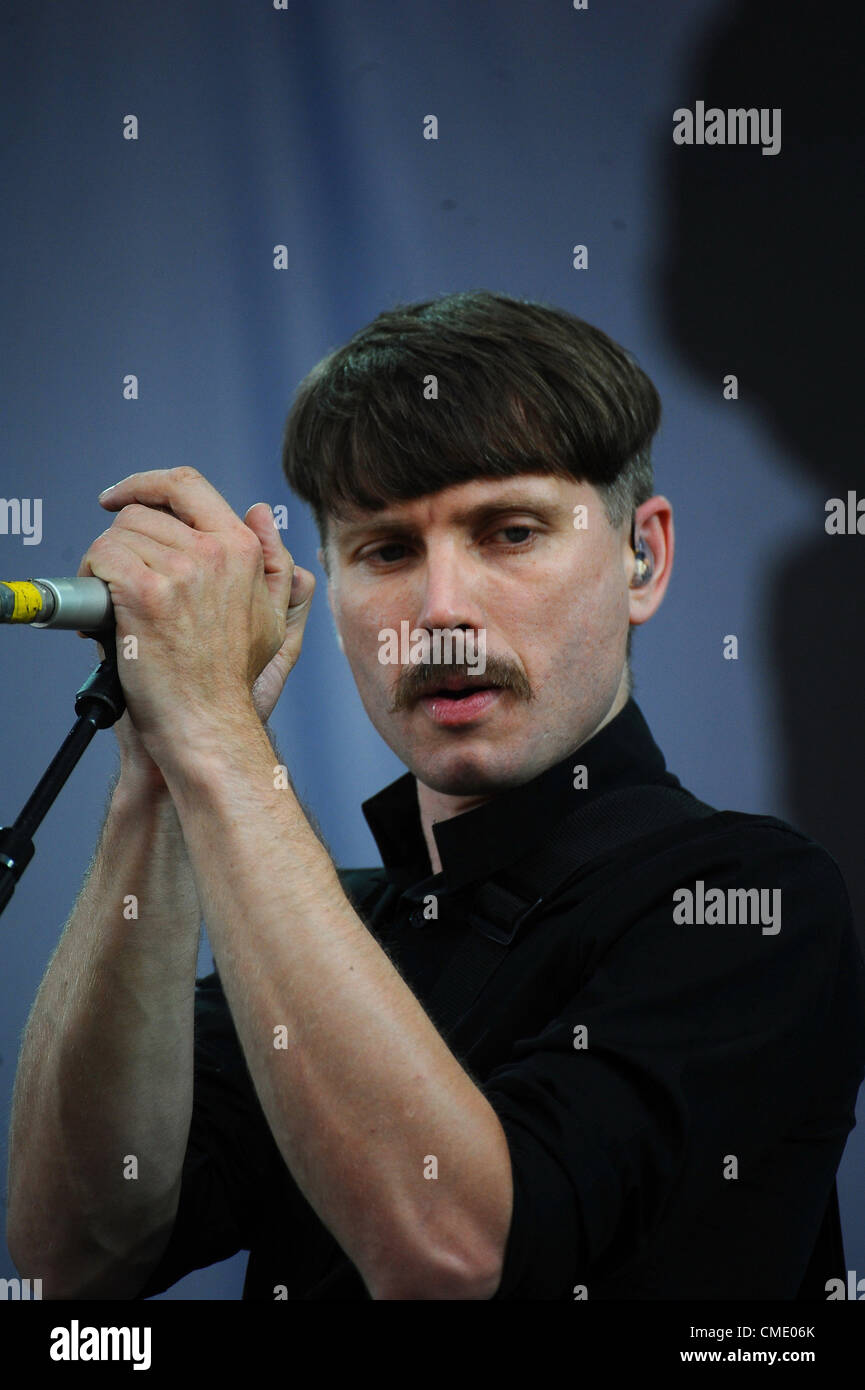 Alex kapranos russie Banque de photographies et d’images à haute ...