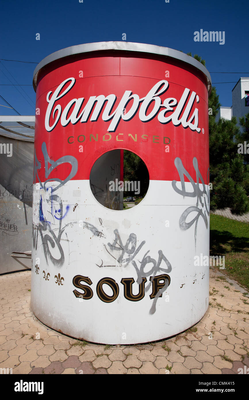 19 août 2012, l'Europe, la Slovaquie Medzilaborce - Campbell's Soup ...