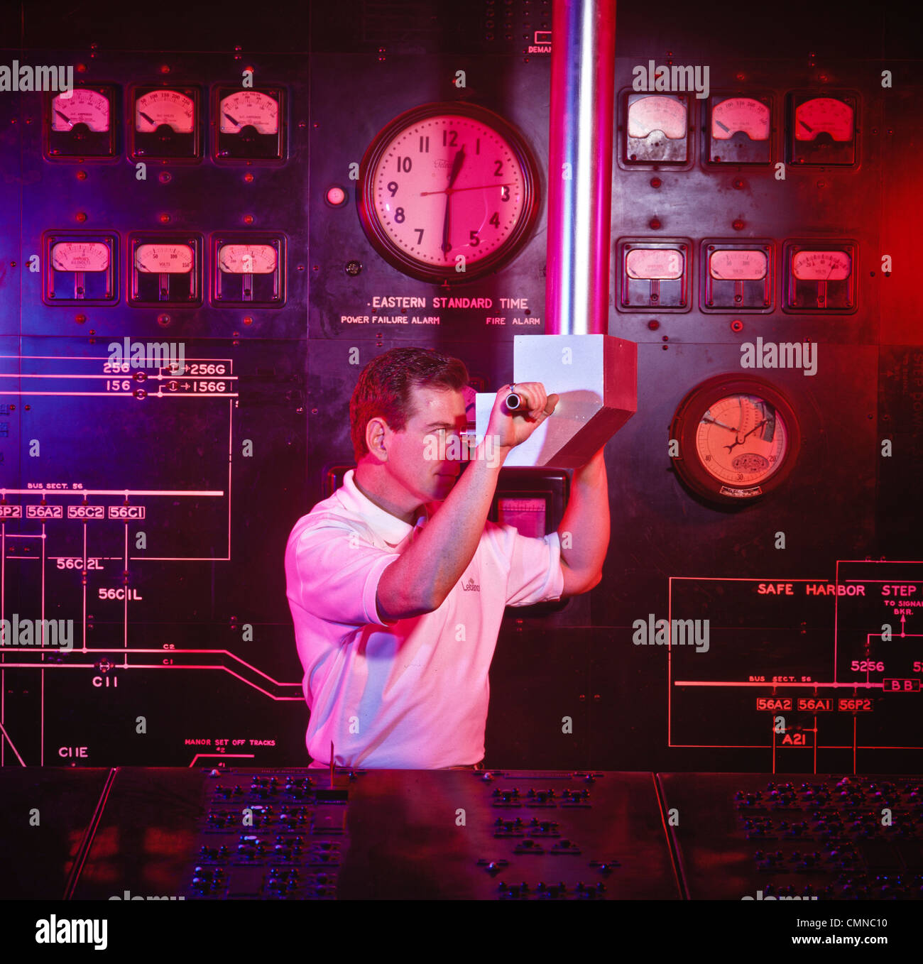 Periscope vision Banque de photographies et d’images à haute résolution ...