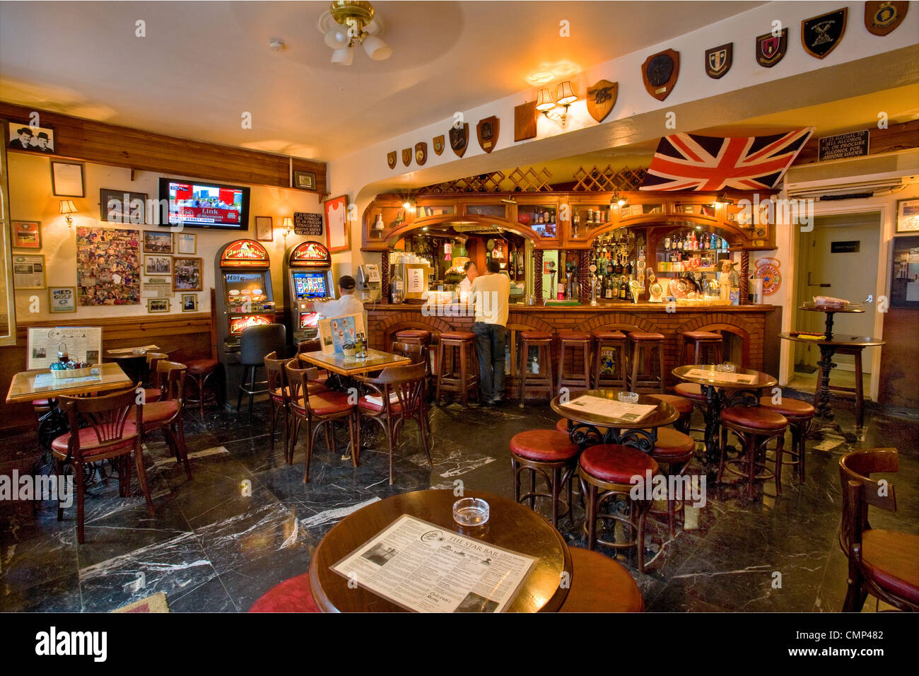 Star et bar Banque de photographies et d’images à haute résolution - Alamy