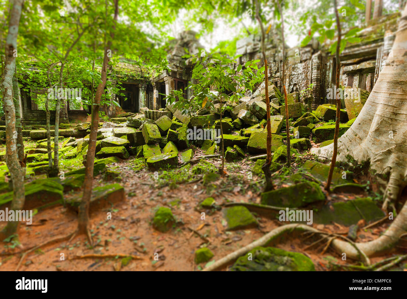 Preah Khan(Prah Khan), l'épée sacrée, est un temple à Angkor, construit ...