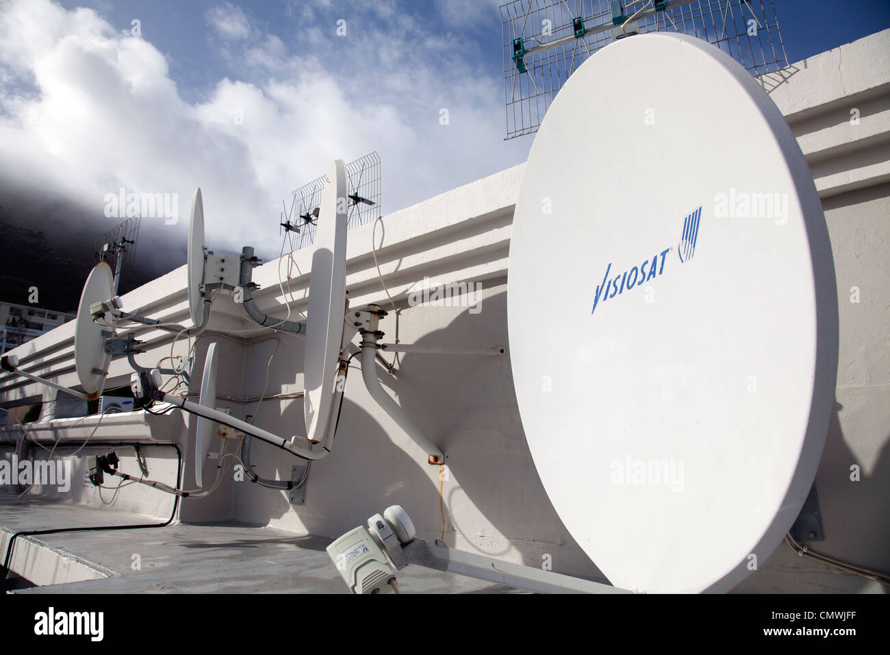 Africa satellite communications Banque de photographies et d’images à ...