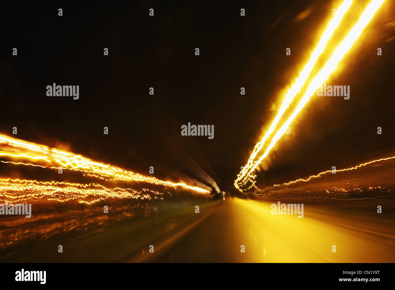 Nuit De La Route Banque d'image et photos - Alamy