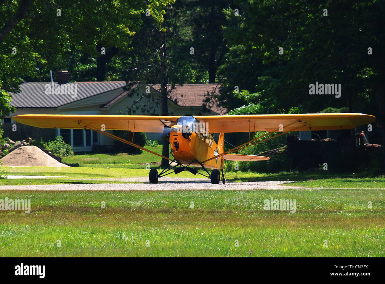 Piper cub Banque de photographies et d’images à haute résolution - Alamy