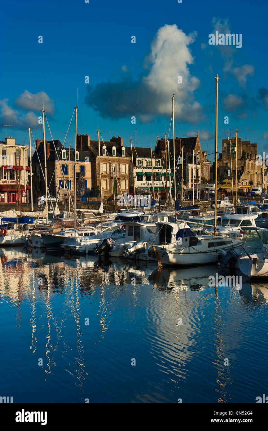 Port de paimpol Banque de photographies et d’images à haute résolution ...