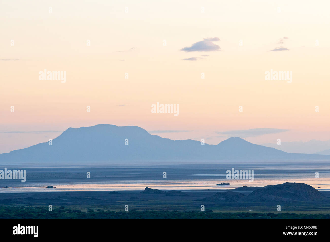 Lac natron Banque de photographies et d’images à haute résolution - Alamy