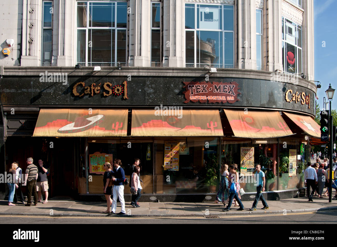 Cafe sol Banque de photographies et d’images à haute résolution - Alamy