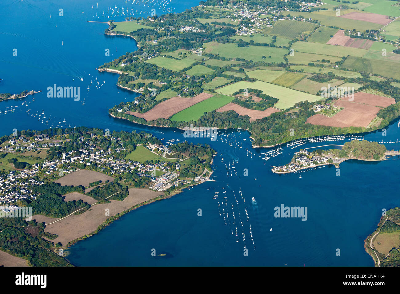 France, Morbihan, Golfe du Morbihan, Sene, Port Anna (vue aérienne ...