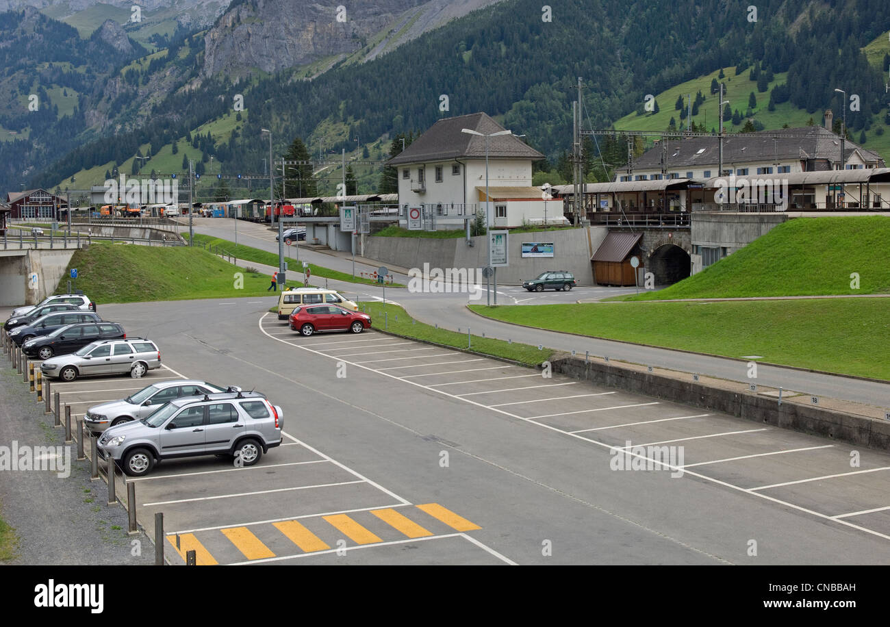 Bls lötschberg Banque de photographies et d’images à haute résolution ...