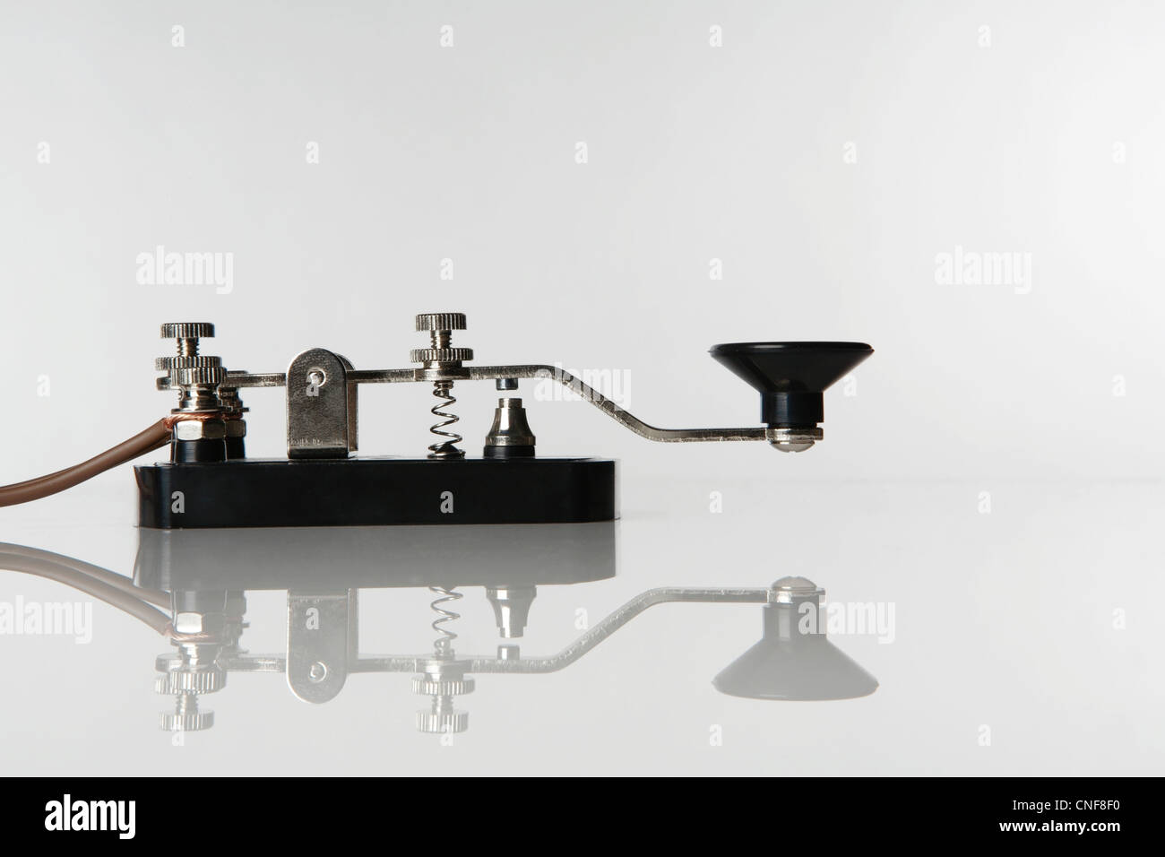 Morse code machine Banque de photographies et d’images à haute ...