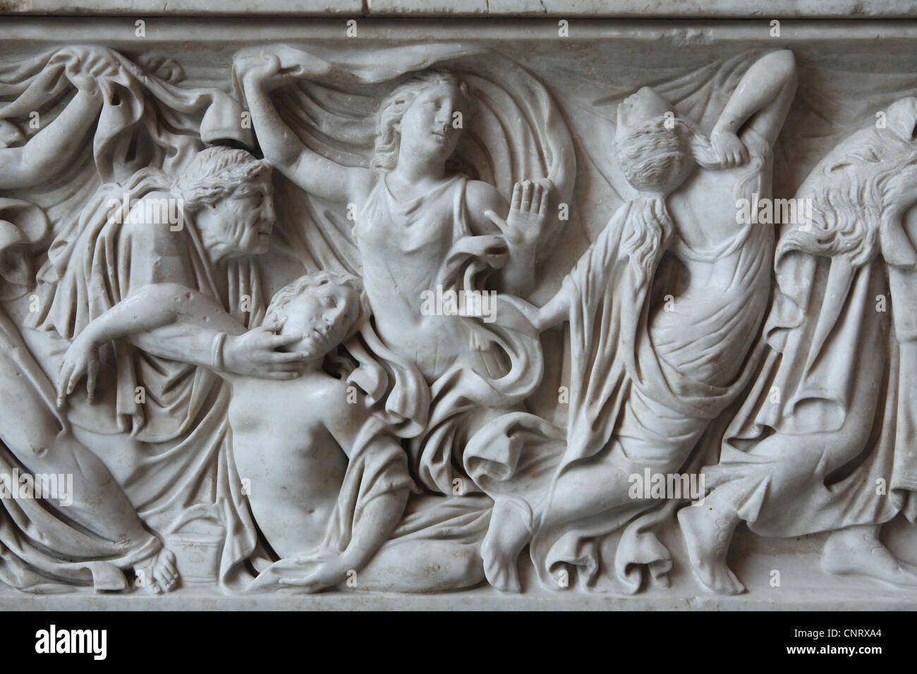 Massacre des Niobids. Apollon et Artémis tuant les quatorze enfants de ...