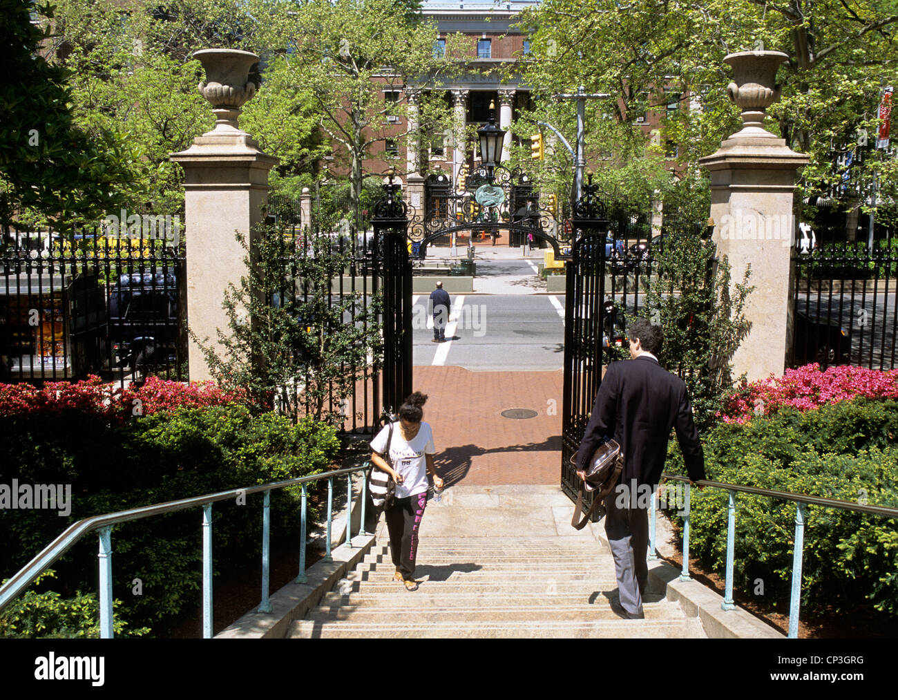 Columbia university gate entrance new Banque de photographies et d ...
