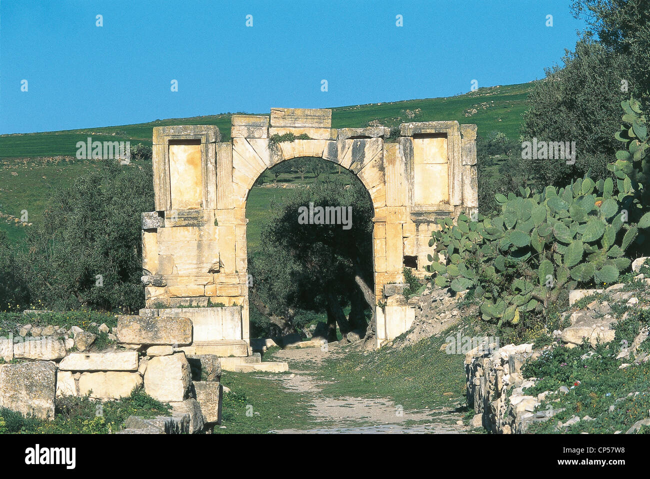 Arcade romaine Banque de photographies et d’images à haute résolution ...