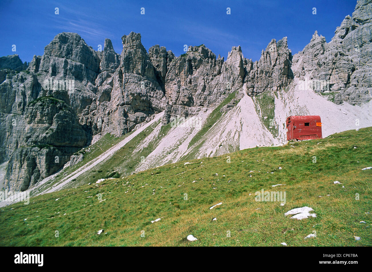Parco naturale delle dolomiti friulane Banque de photographies et d ...