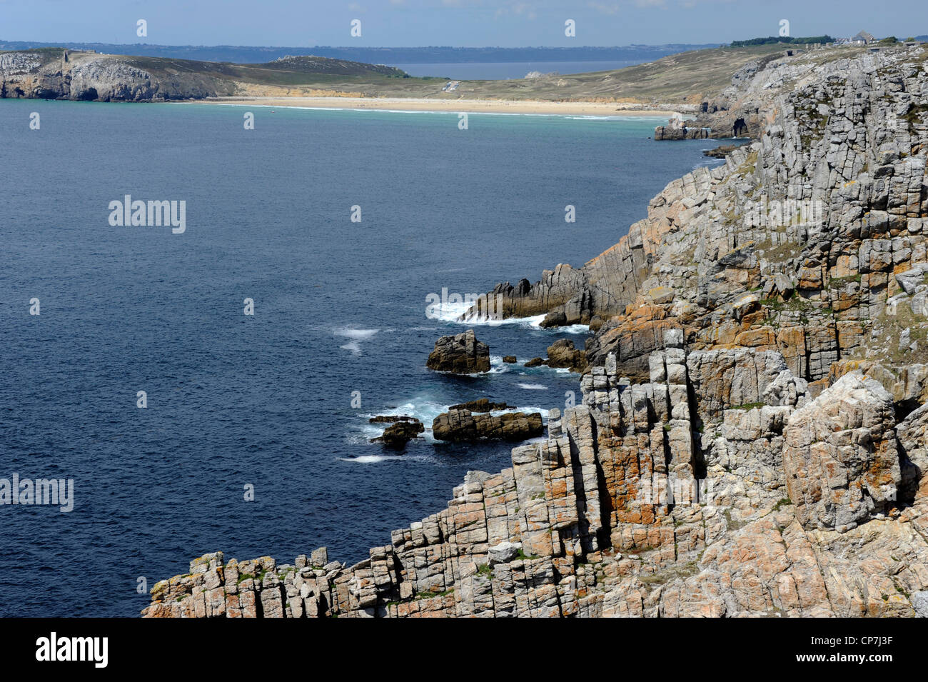 Pointe de Pen-Hir,île de Crozon près de Camaret, Finistère,Bretagne ...