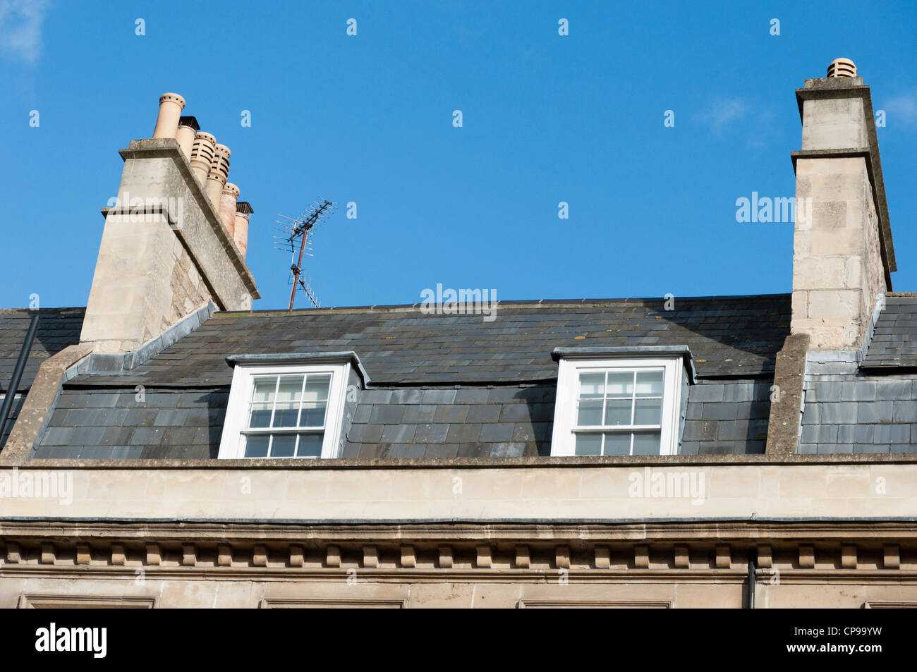 Toit Mansarde Banque d'image et photos - Alamy