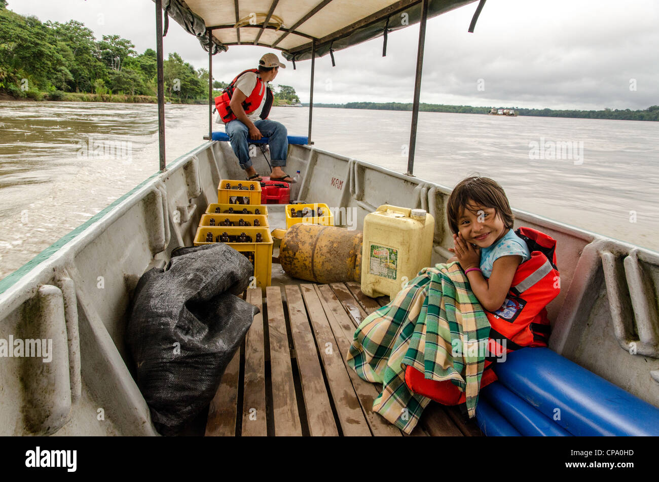 Peuple Quechua tribu autochtone Amazonie Equateur Amérique du Sud Photo ...