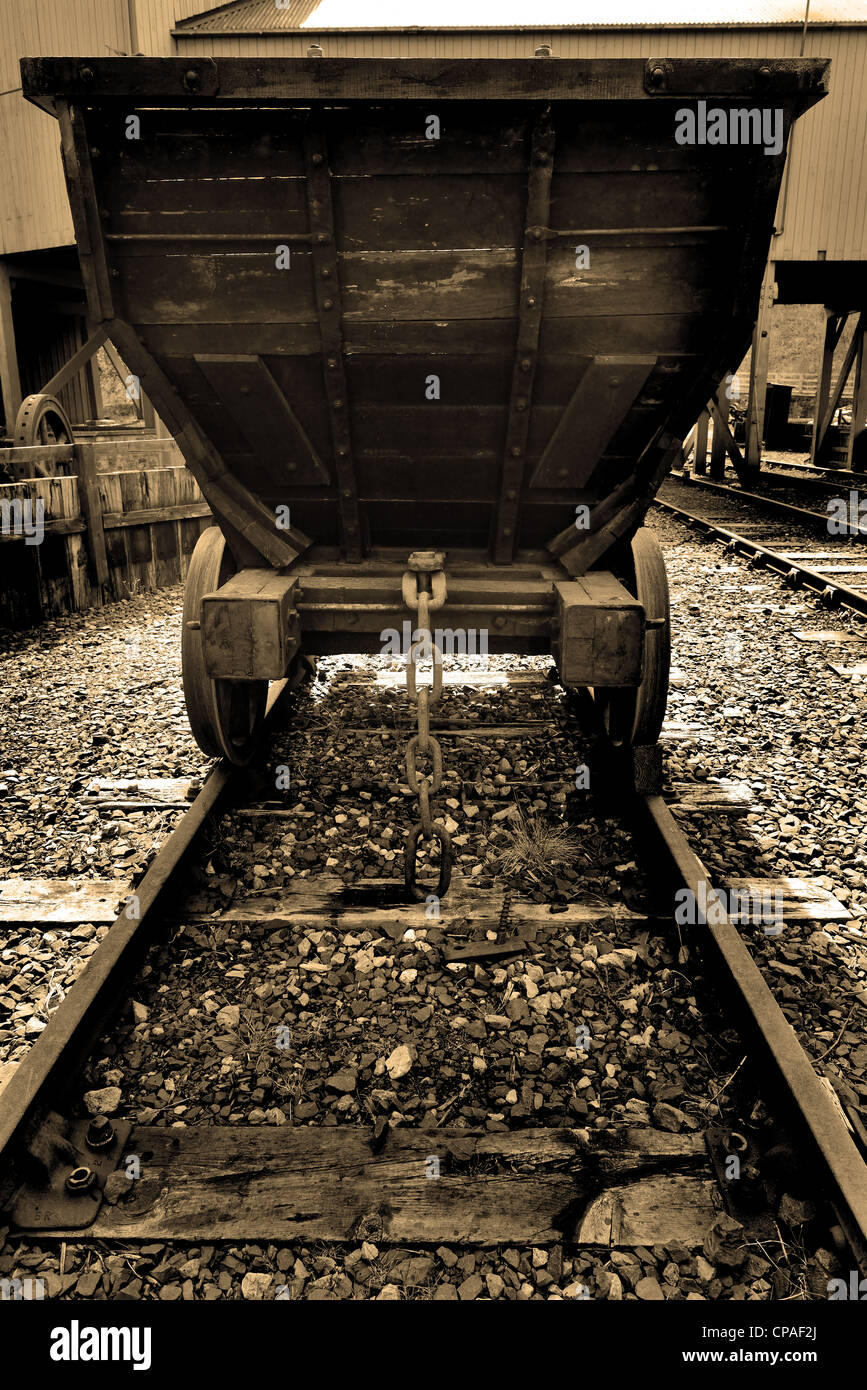 Ancienne mine de charbon victorienne Banque de photographies et d ...
