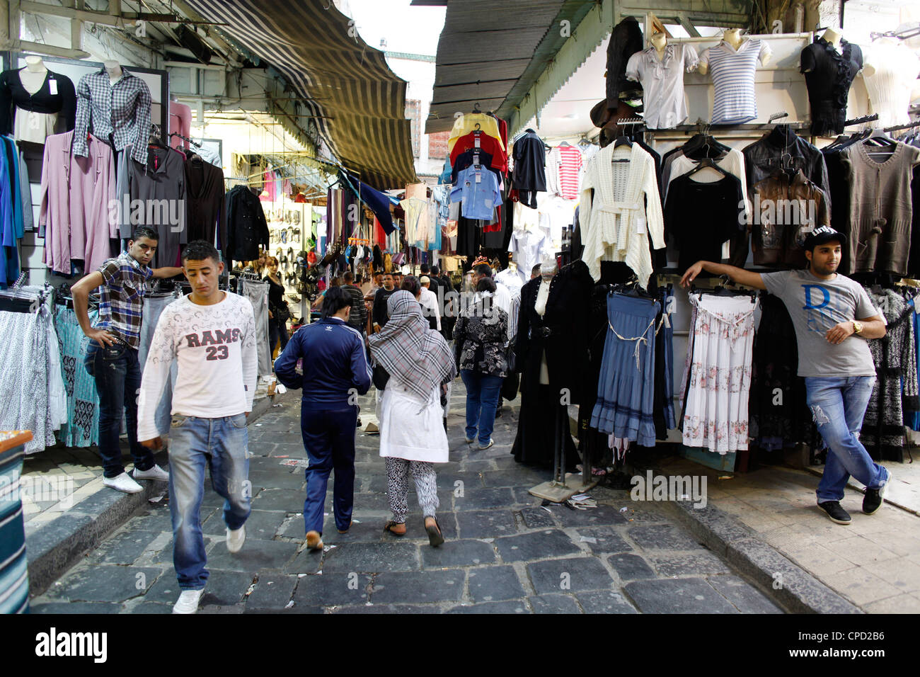 Souk market tunisia Banque de photographies et d’images à haute ...